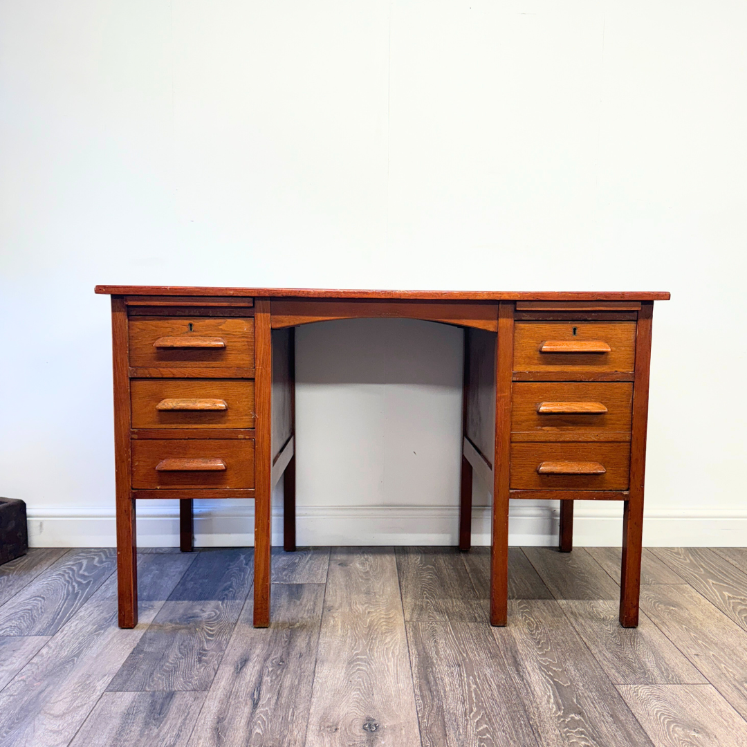 Mid century desk ready for upcycling in northamptonshire – pinkyswifts